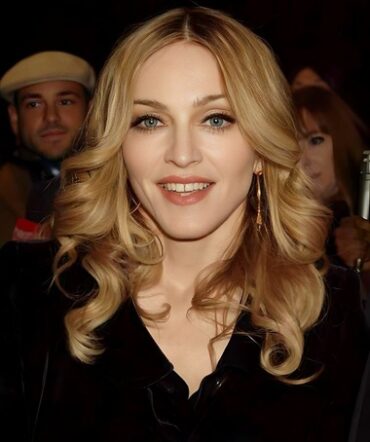 Madonna Body Measurements Weight Height Shoe Bra Size Stats