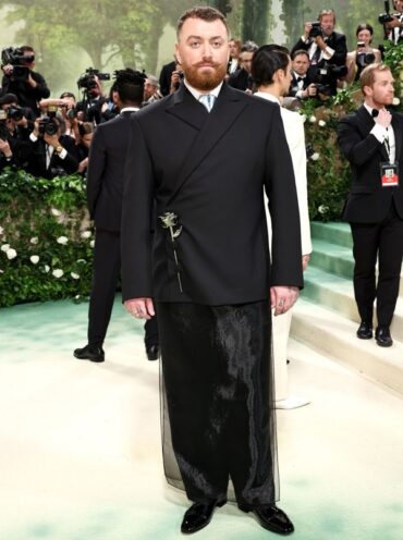 Sam Smith Body Measurements Height Weight Shoe Size Net Worth