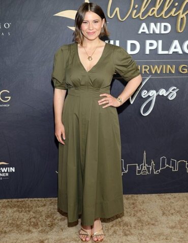 Bindi Irwin Body Measurements Bra Size Height Weight Net Worth