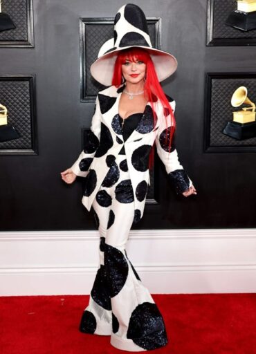 Shania Twain Body Measurements Height Weight Shoe Size Vital Statistics