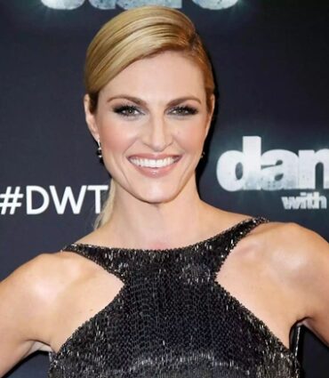 Erin Andrews Body Measurements Height Weight Bra Size Shoe Statistics