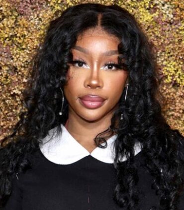 SZA Height Weight Body Measurements Shoe Size Net Worth Statistics
