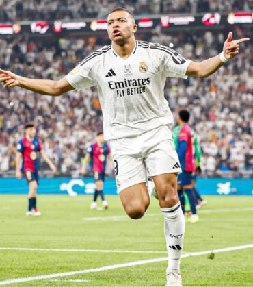 Kylian Mbappe Height Weight Body Measurements Shoe Size Stats