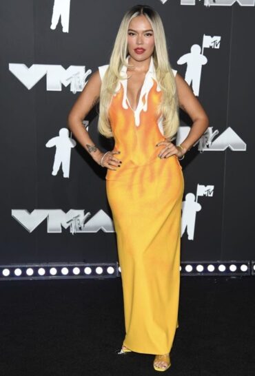 Karol G Body Measurements Height Weight Bra Size Vital Statistics