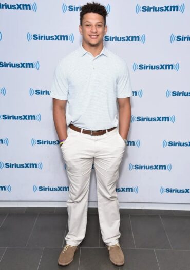 Patrick Mahomes Height Weight Shoe Size Body Measurements Facts Bio