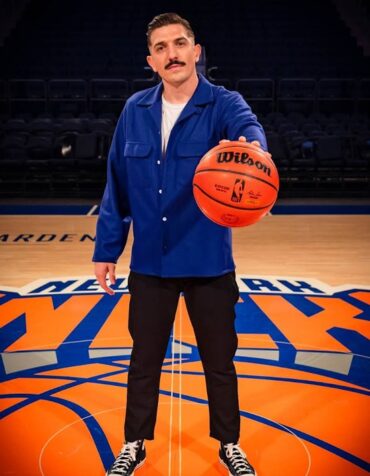 Andrew Schulz Body Measurements Height Weight Shoe Size Statistics