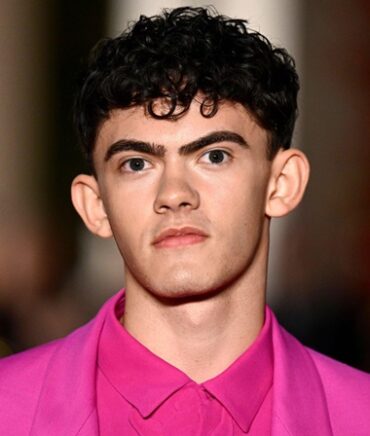 Joe Locke Height Weight Body Measurements Family Net Worth