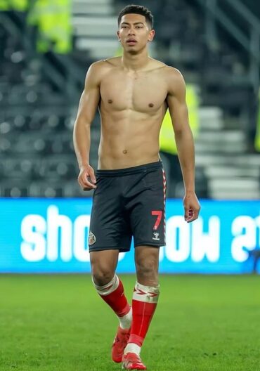 Jude Bellingham Height Weight Body Measurements Net Worth Religion