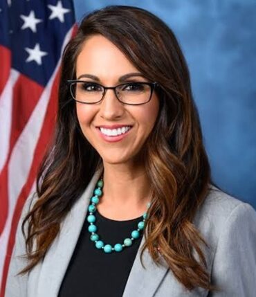 Lauren Boebert Body Measurements Height Weight Feet Size Statistics